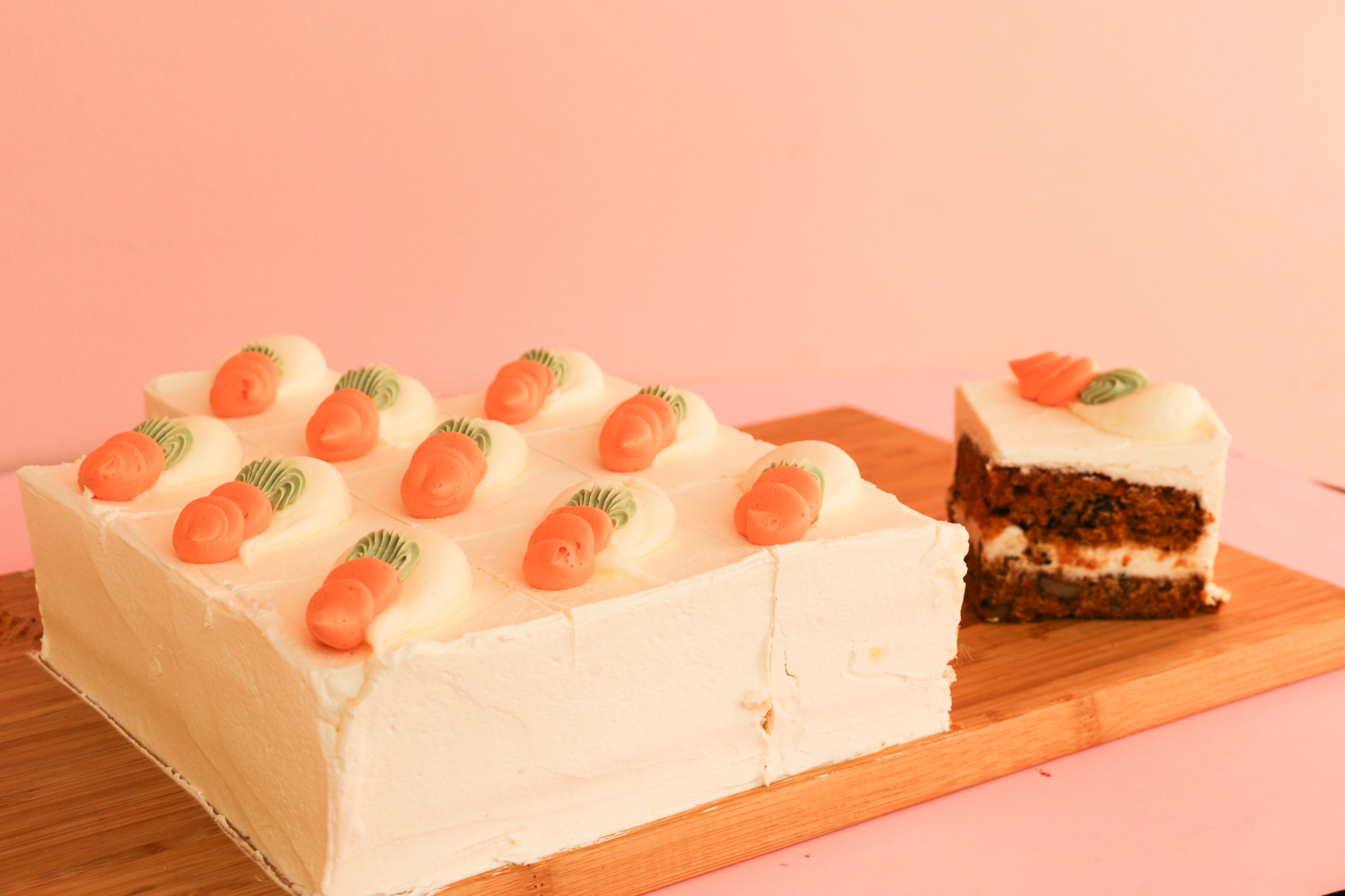 Carrot Cake Slab (Serves 16-20) – Pastel Bakes