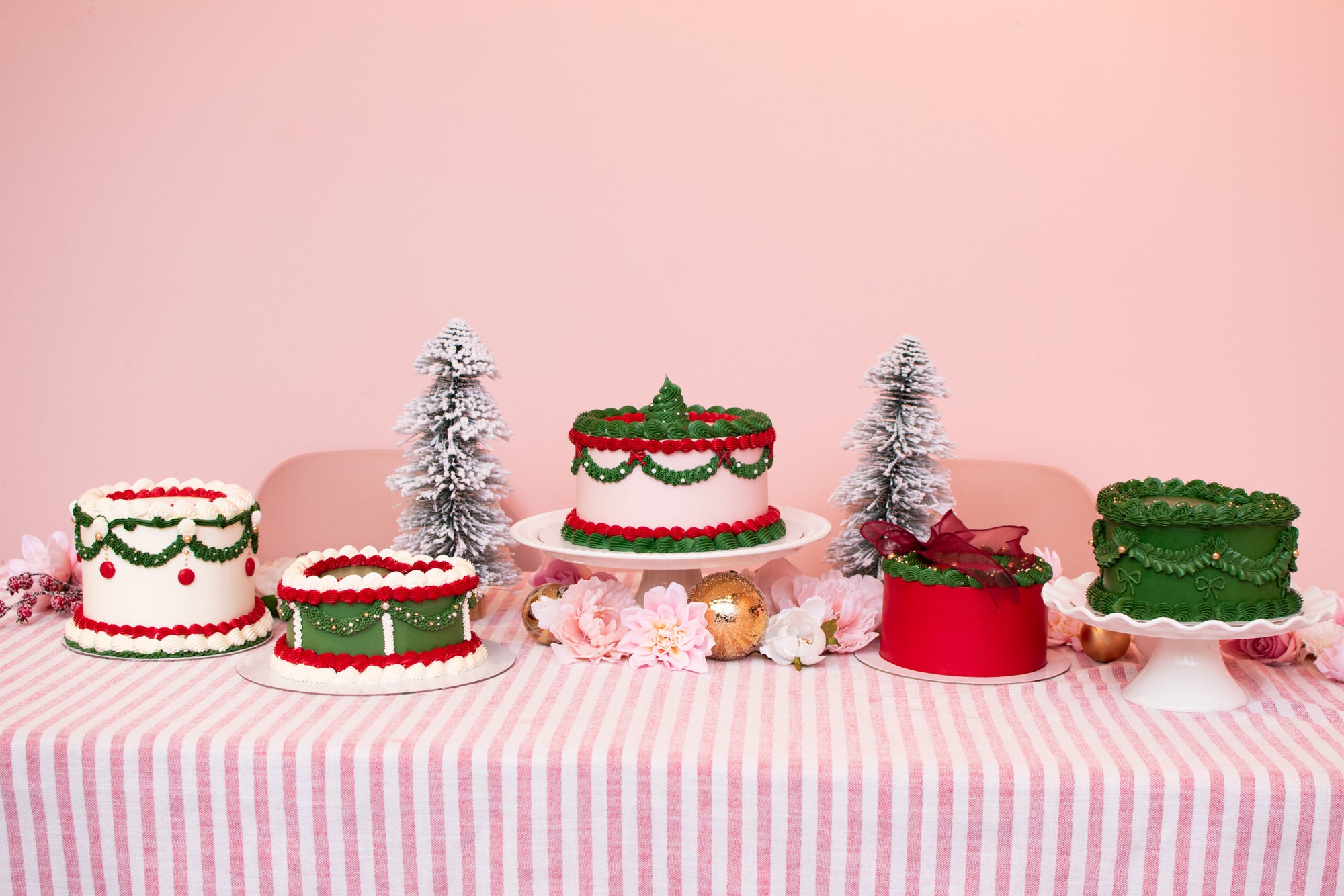 Pastel Bakes: Best Cupcakes, Custom Cakes, and Cafe - Halal